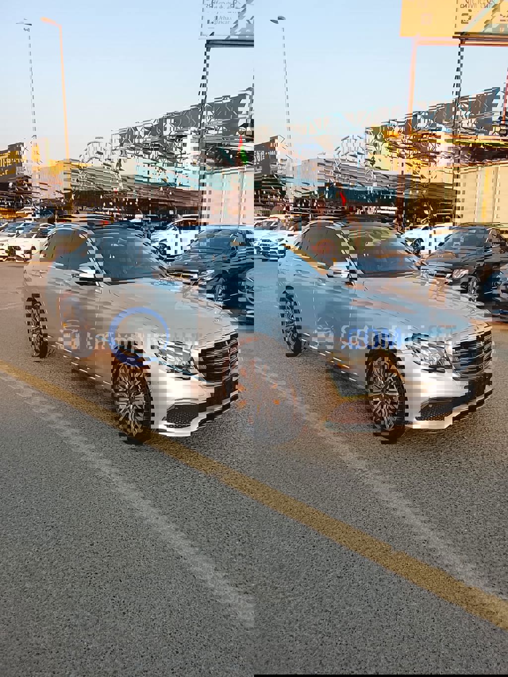 MERCEDES BENS E-Class E400 2018 : MERCEDES BENS E-Class | CarShopDubai